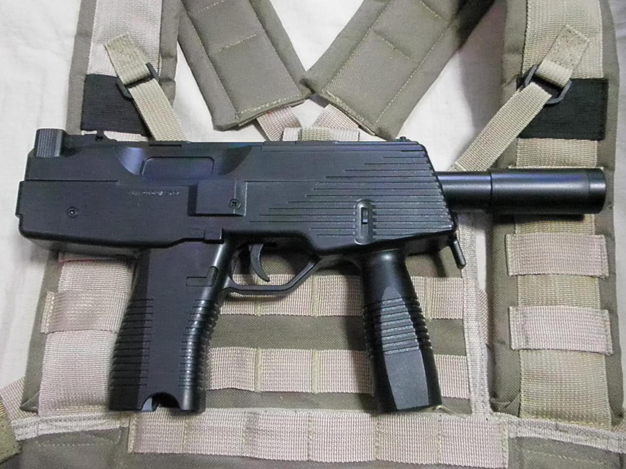 アカデミー TMP 電動ガンのレビュー: まる吉のトイガン基地