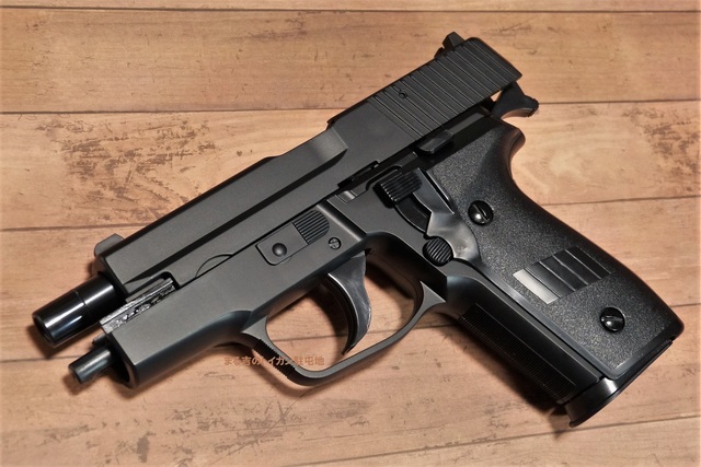 クラウンモデル P228 スライドストップエアコキの詳細なレビュー: まる吉のトイガン基地